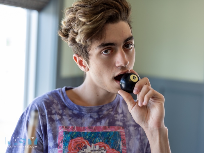 Donavin Rece Solo Photos - NASTYTWINKS.COM | The Hottest Twinks Just ...